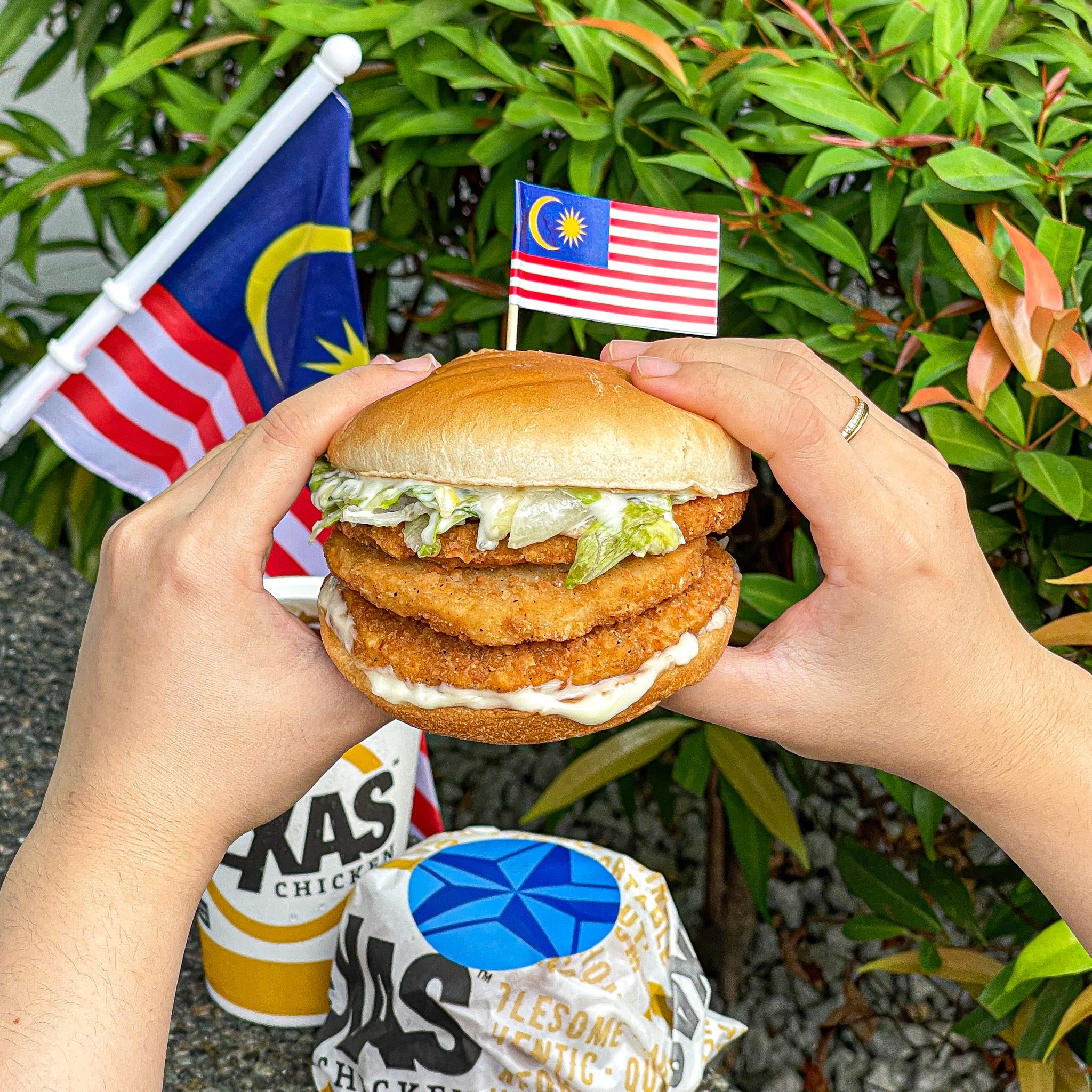 Atas Permintaan Ramai, Triple Classic Burger Texas Chicken RM6.50 ...