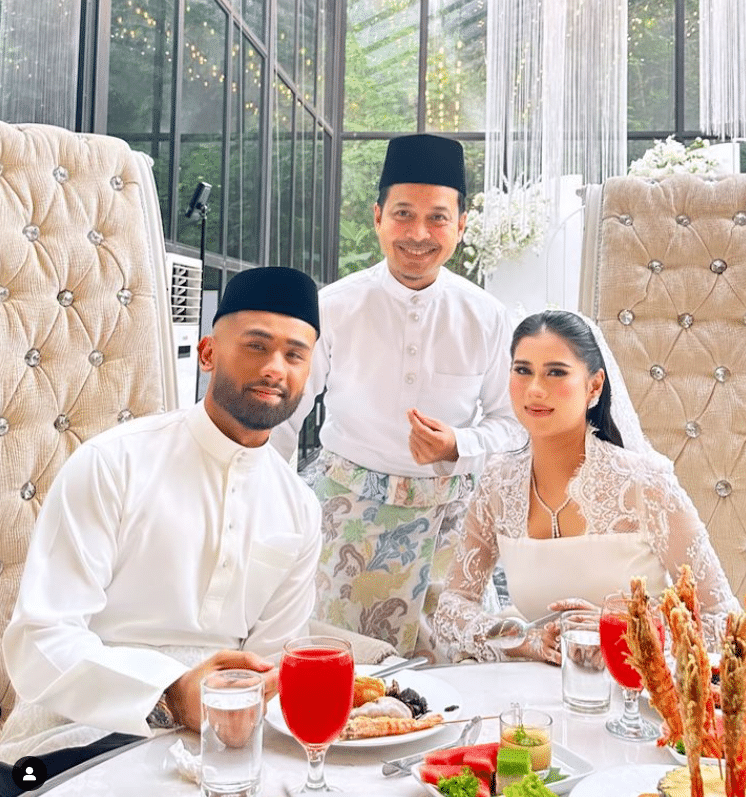 Redza Rosli Menangis Mohon Restu Dari Ibu Sebelum Nikah Dengan Bella ...